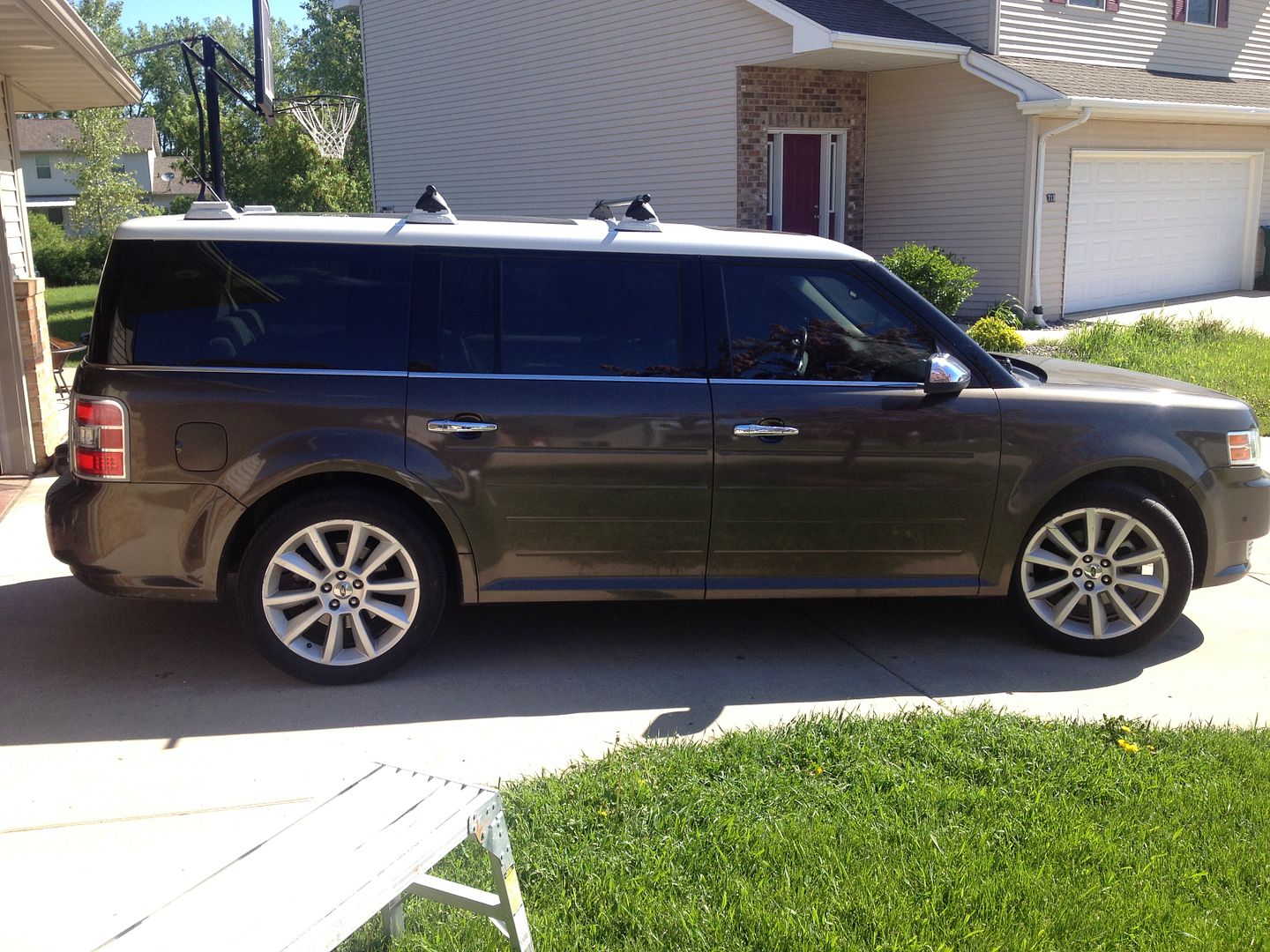 Installed a Roof rack on my Vista Roof Flex - Ford Flex Forum