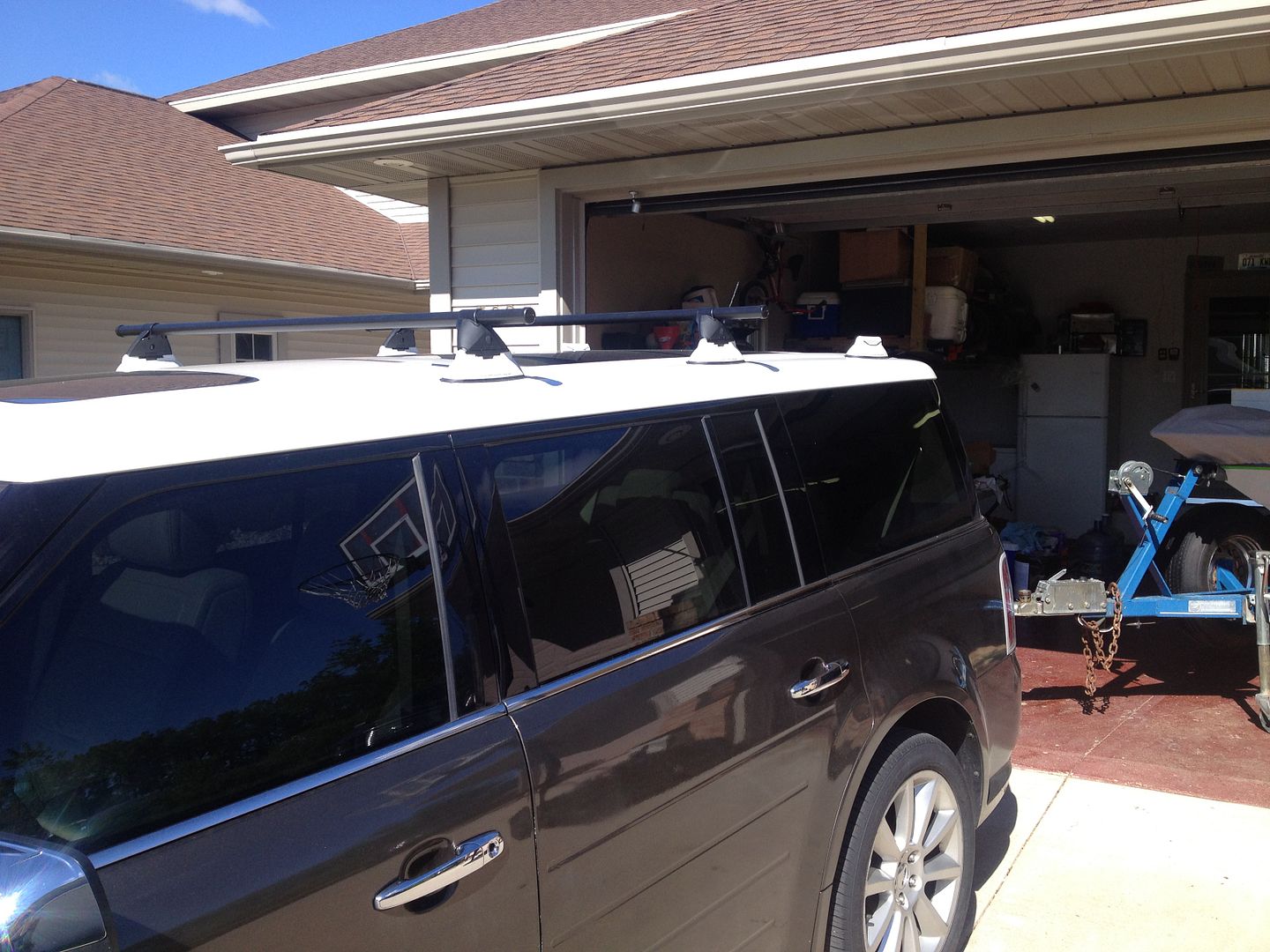 Installed a Roof rack on my Vista Roof Flex - Ford Flex Forum