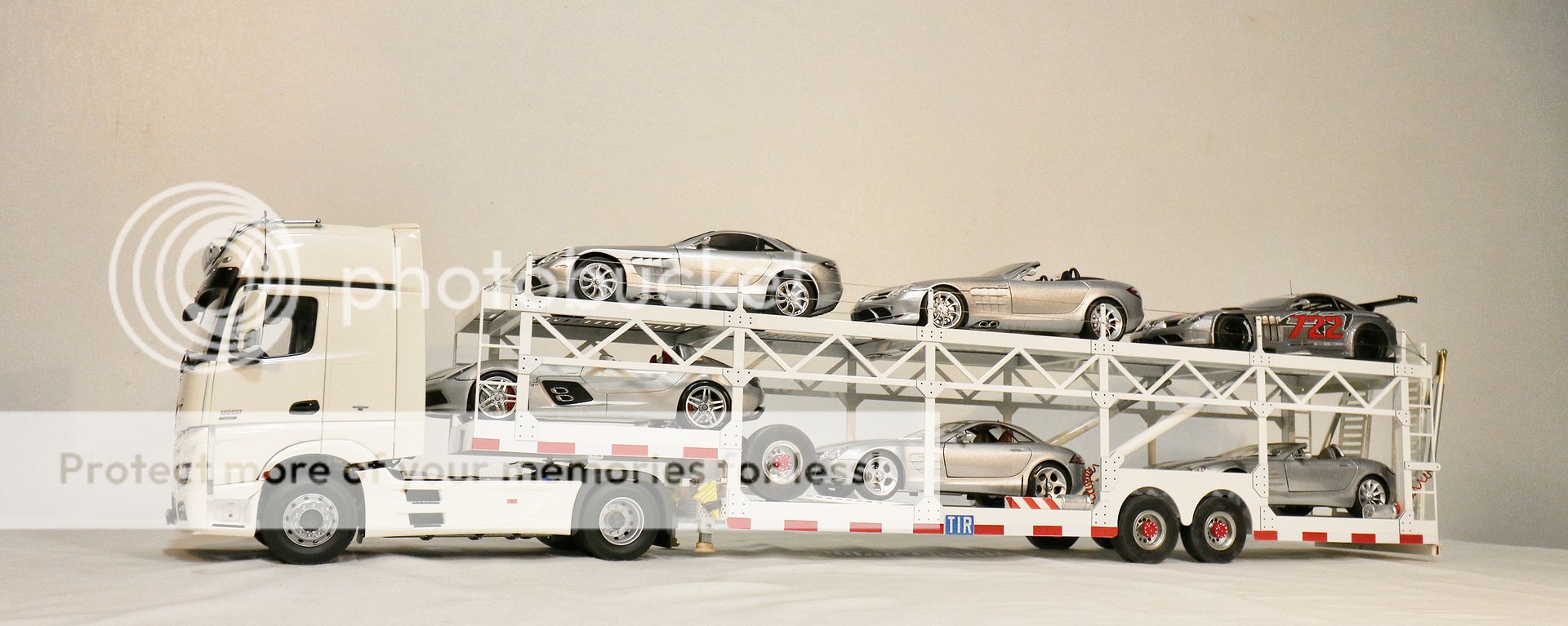 1:18 OPEN TRAILER - NEW MODEL | DiecastXchange Forum